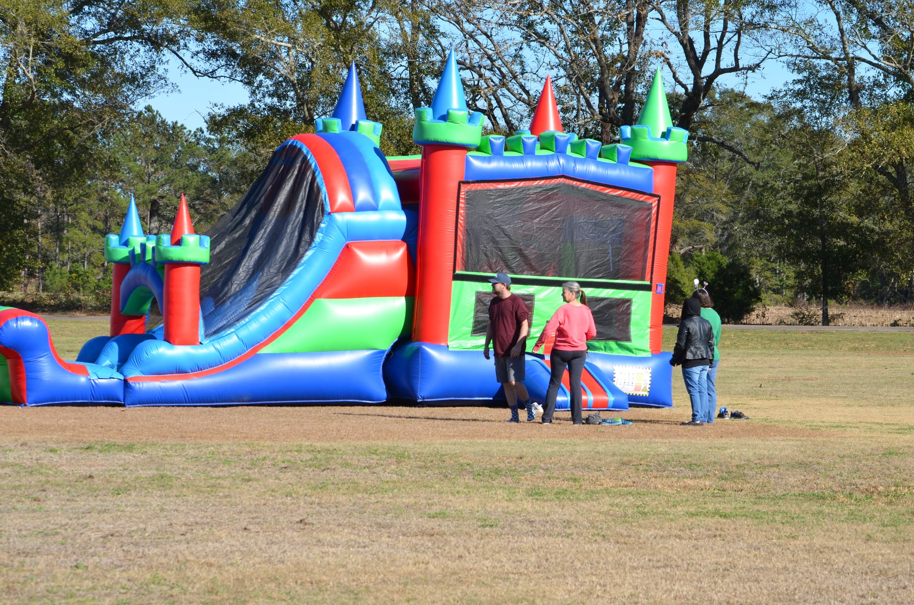 Christmas at the Kinsey Trail Pictures 2020 – Kinsey, Alabama
