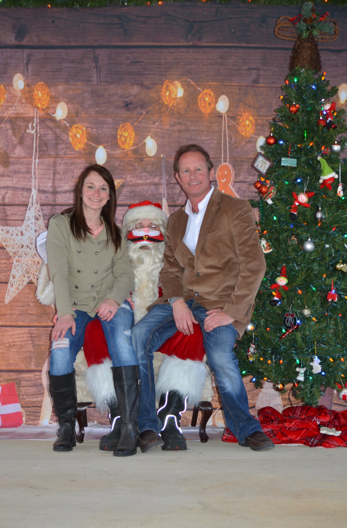 Christmas at the Kinsey Trail Pictures 2020 – Kinsey, Alabama